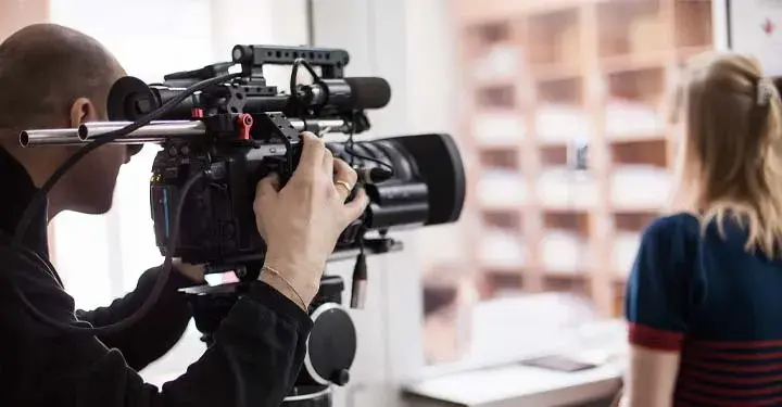 Make your event a success with a videographer contract | LegalZoom